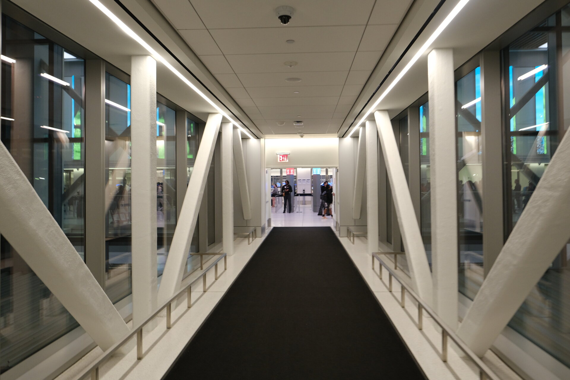 Travel Hack: LaGuardia Terminal C Fast Curbside Check In