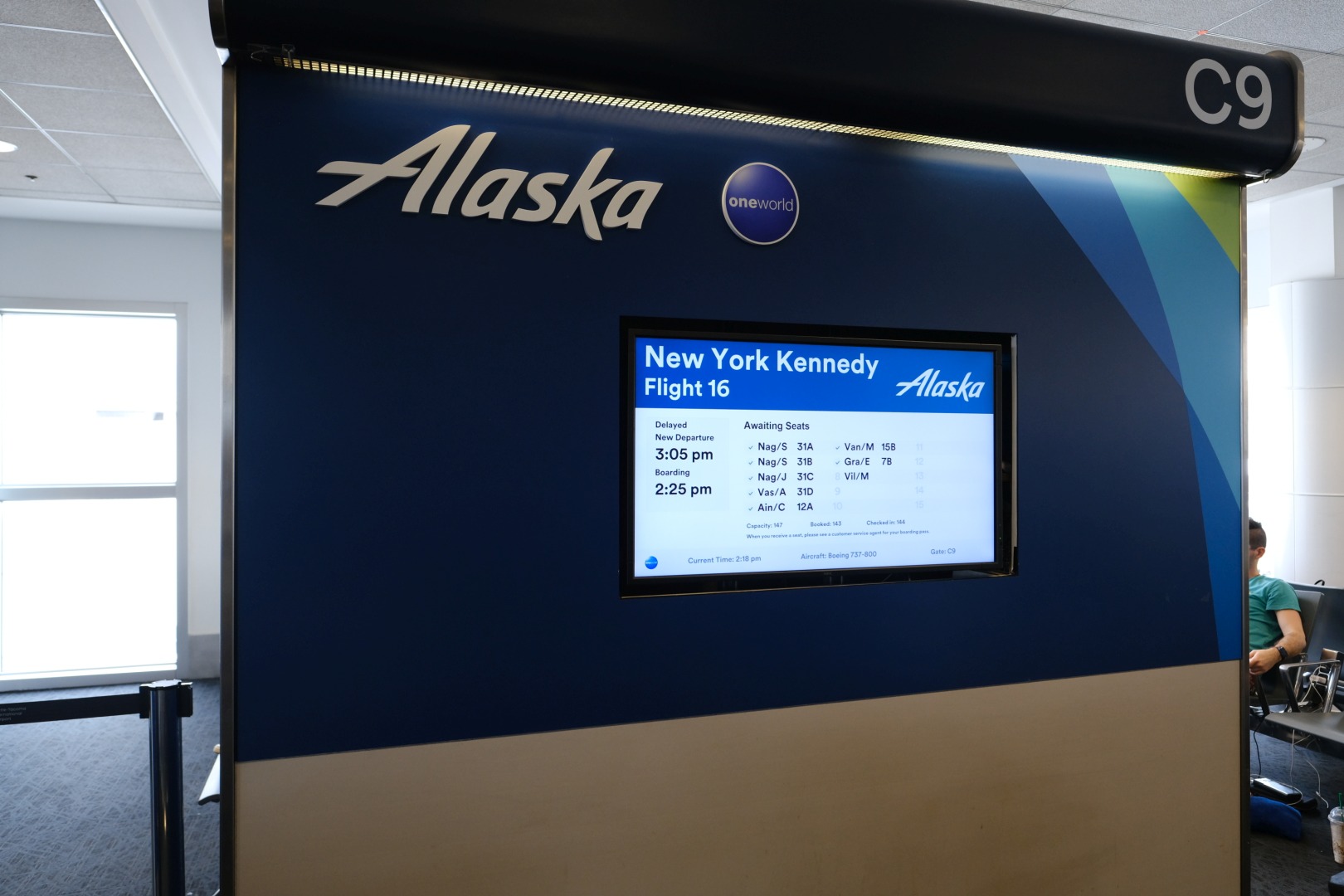 Alaska Airlines Economy Review B737-900ER Seattle SEA to New York JFK