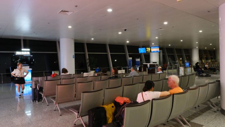 Vietnam Airlines Lotus Lounge Hanoi Vietnam HAN