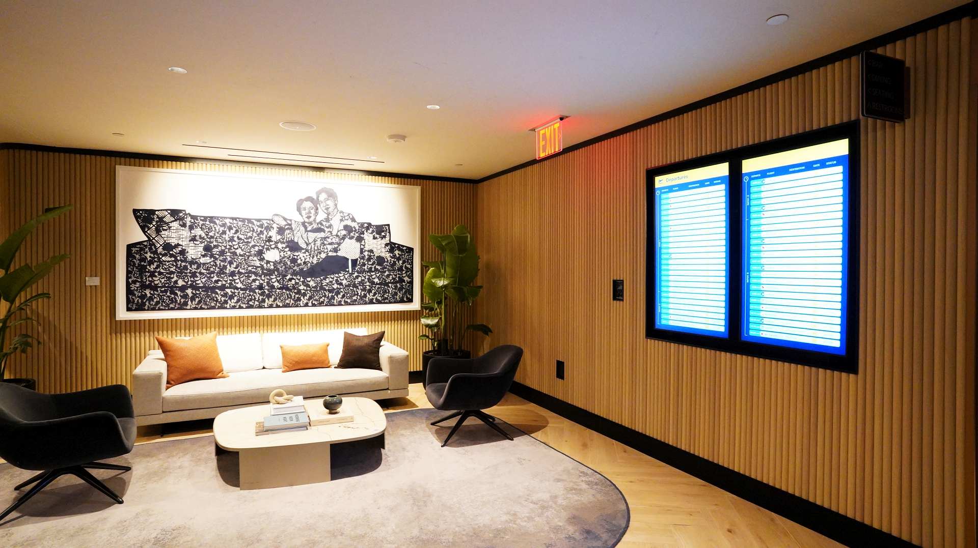 Chase Sapphire Lounge New York LaGuardia Airport LGA