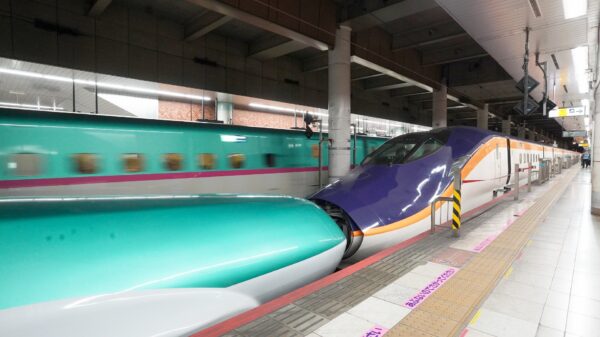 JR East Yamagata Shinkansen E8 Green Class Shinjo to Tokyo